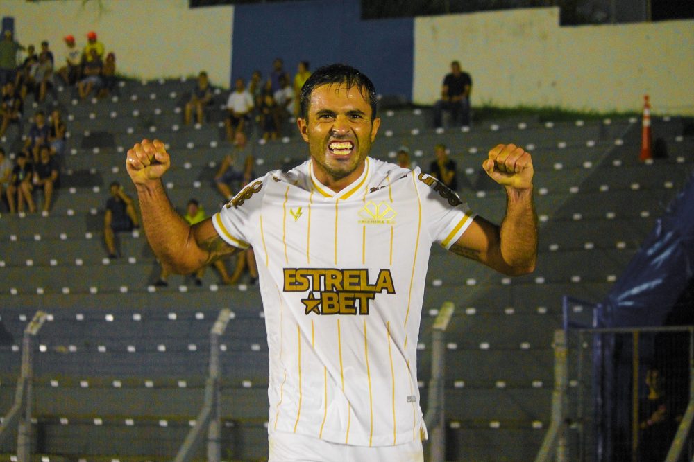 Eder se declara ao Criciúma e avalia início animador de temporada do ...