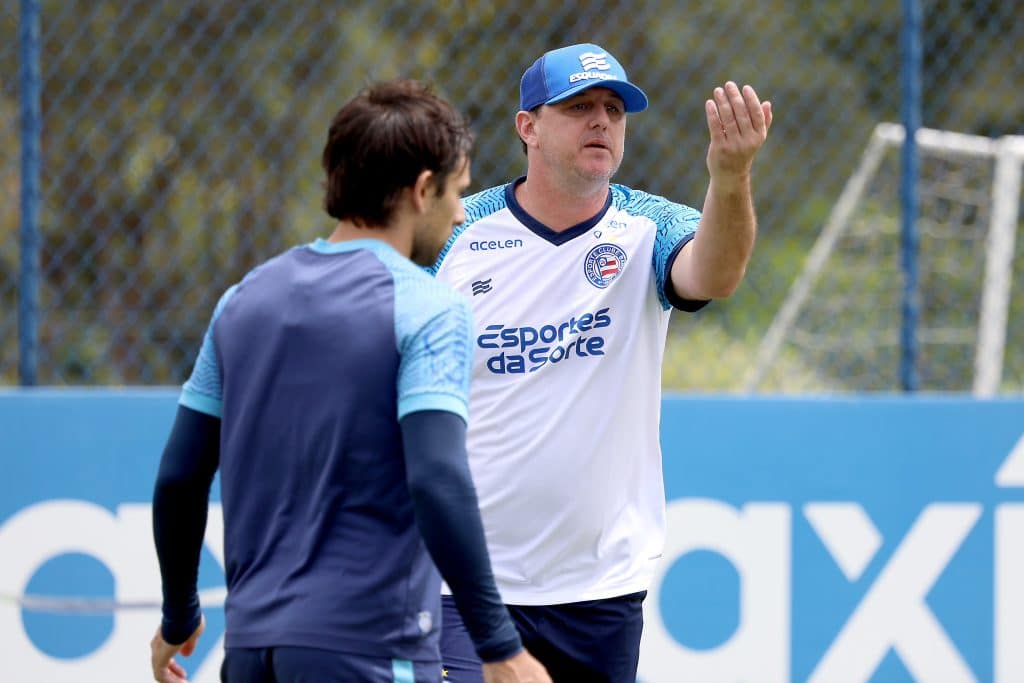 São-paulinos fazem 'pedido' a torcedores do Bahia após Rogério Ceni ...