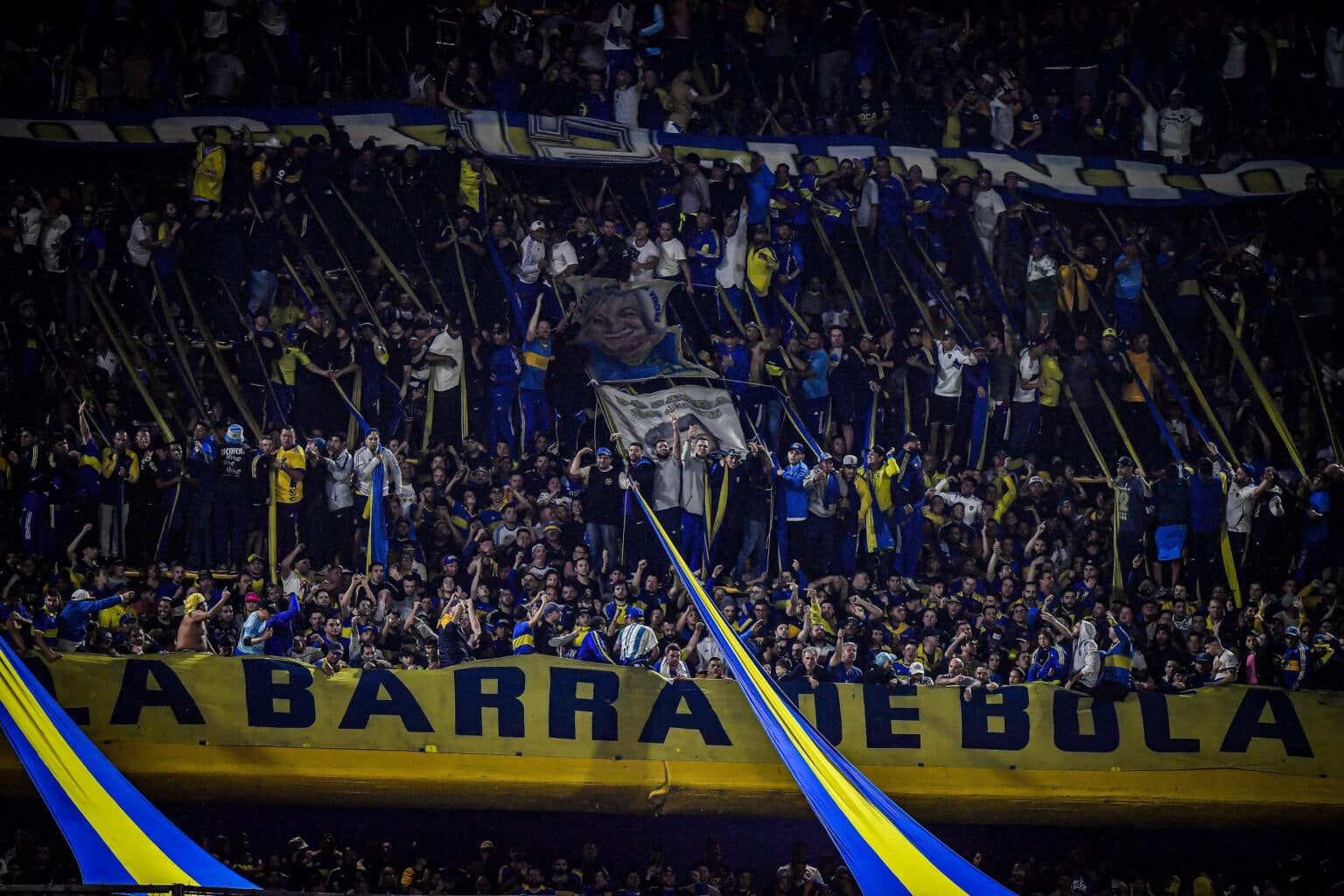 Torcida do Boca Juniors 'manda recado' ao Fluminense antes da final da ...